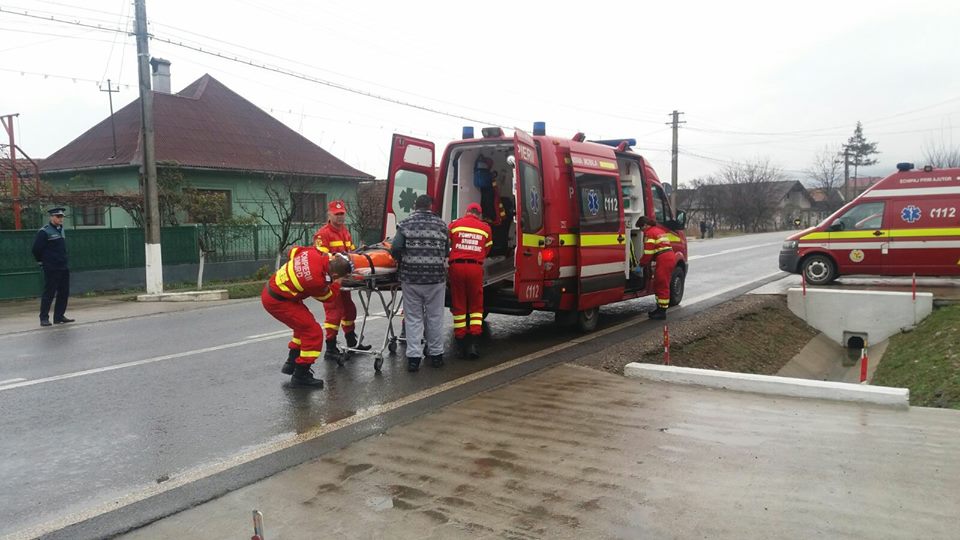FOTO: O tânără cu arsuri de gradul II pe 30 la sută din suprafața ...